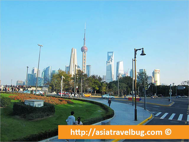 Pudong-Skyline-from-City-Sightseeing-Bus - Asiatravelbug