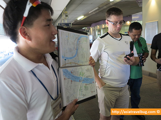 esso-expique-tour-guide - Asiatravelbug